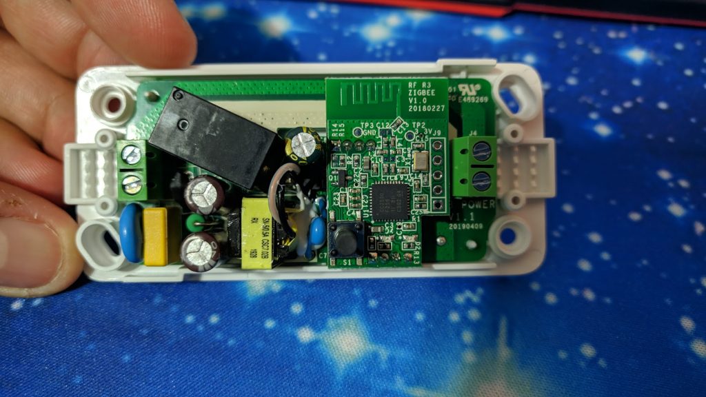 Desmontando el Sonoff Basic R3 Zigbee - Domótica en Casa